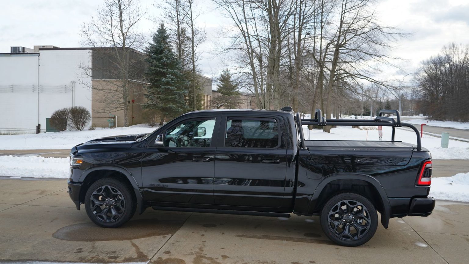 Contour Rack - 2019+ 5'7" RamBox | Dethloff Mfg